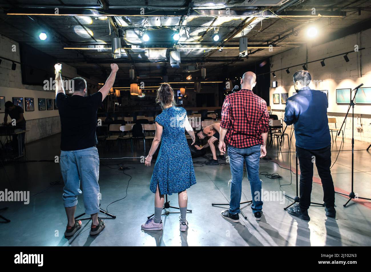 Actors practicing theatre hi-res stock photography and images - Alamy