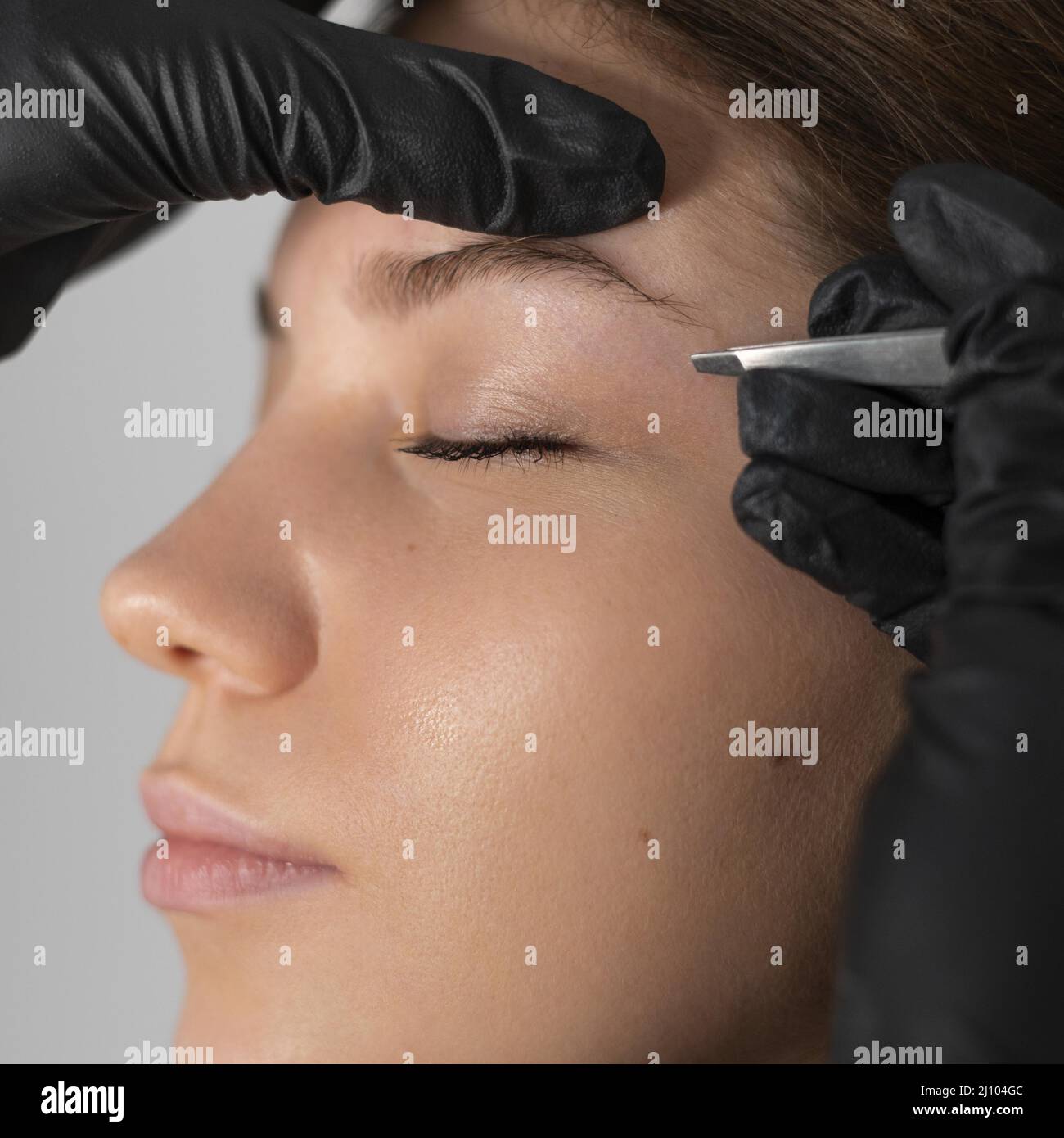 Eyebrows high hi-res stock photography and images - Alamy