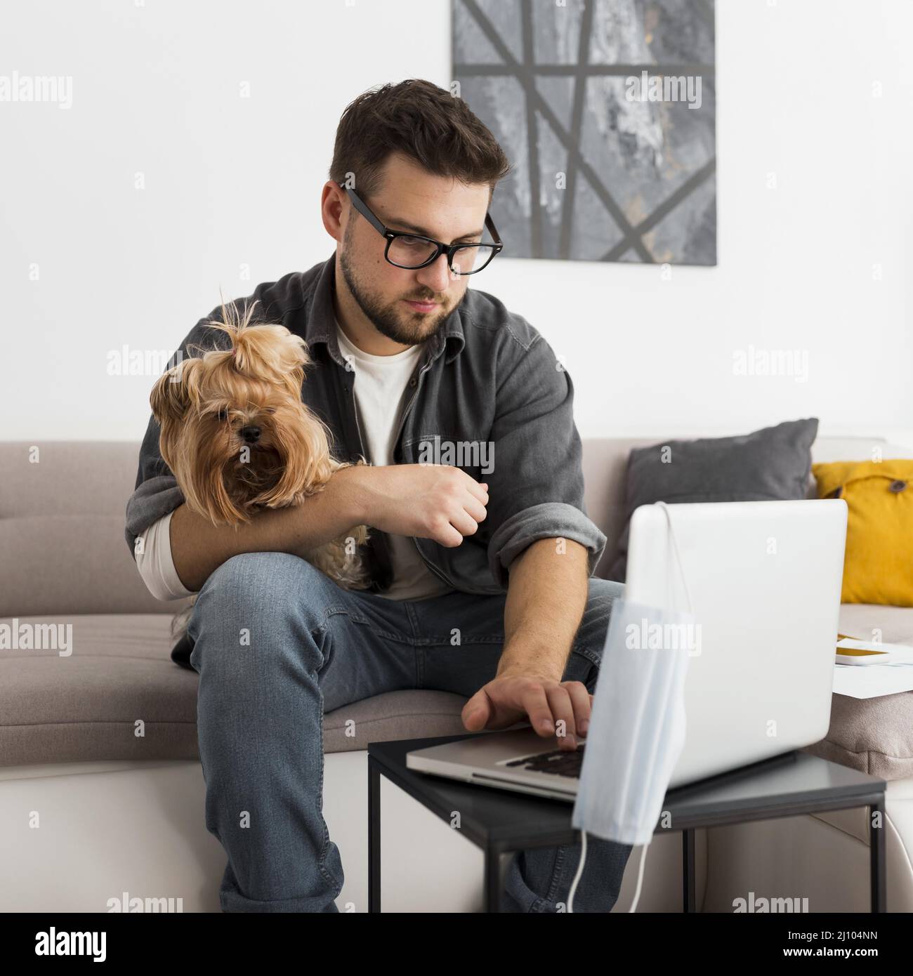 Working at home with dog hi-res stock photography and images - Alamy