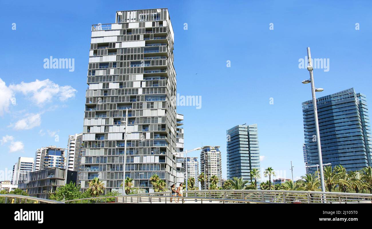 Facades facades diagonal hi-res stock photography and images - Alamy