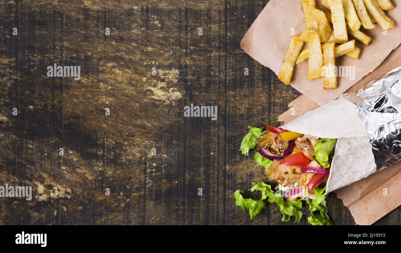 Doner kebab french fries hi-res stock photography and images - Alamy