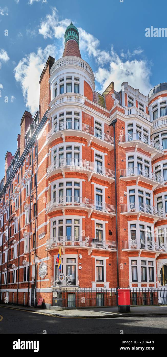 Embassy of Ecuador, London, England Stock Photo - Alamy