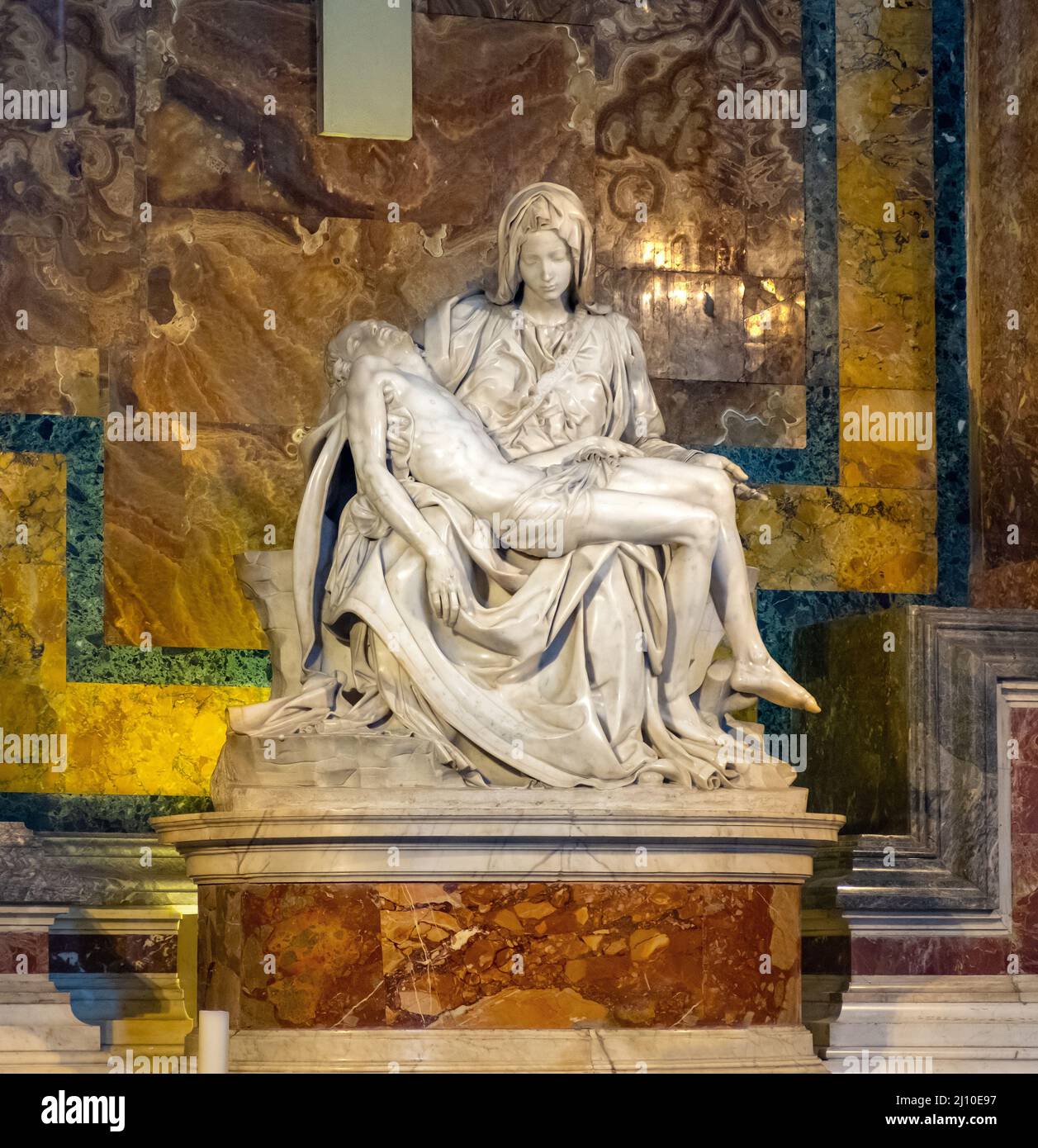 Rome italy michelangelo pieta hi-res stock photography and images - Alamy