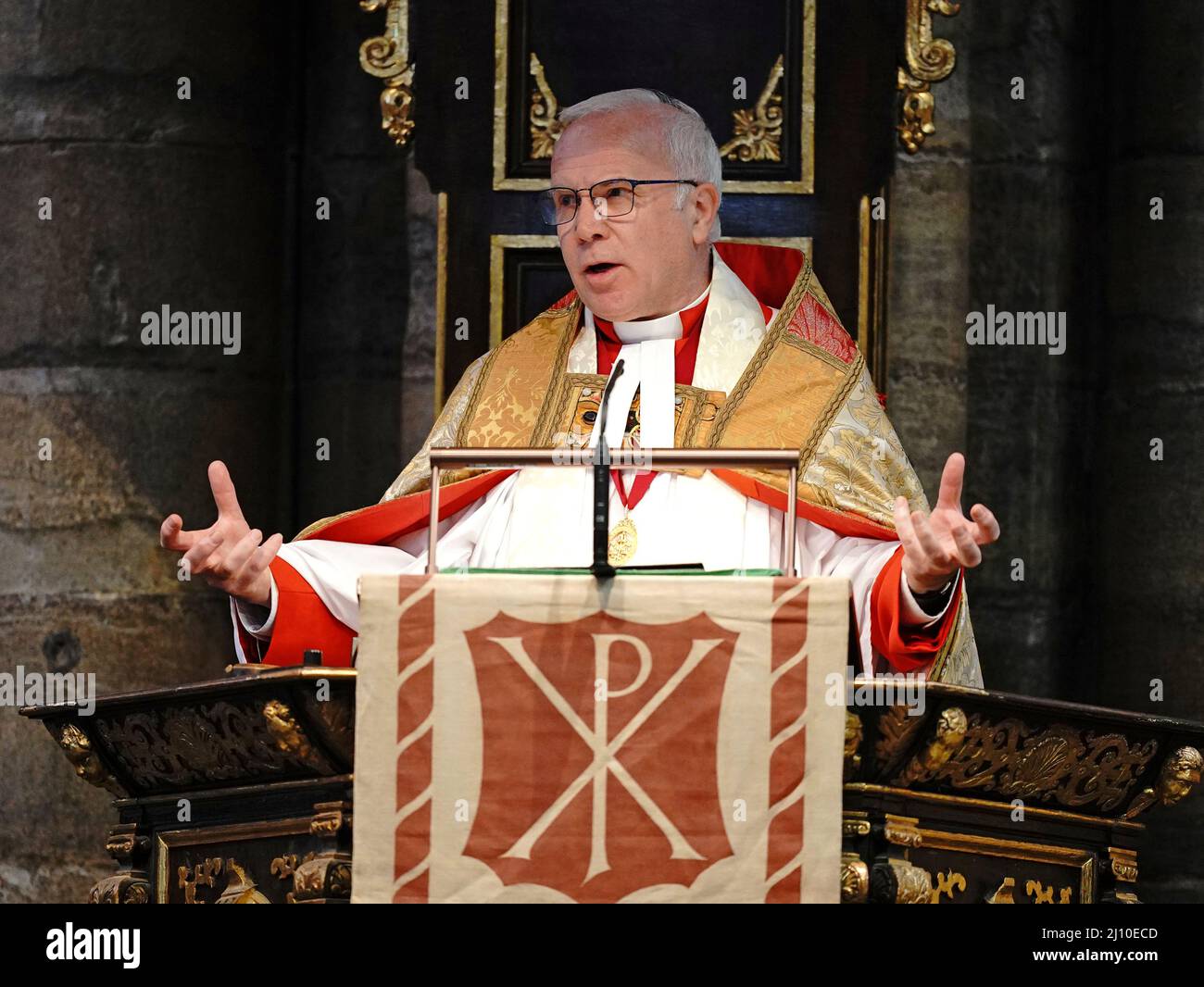 The dean of westminster abbey hi-res stock photography and images - Alamy