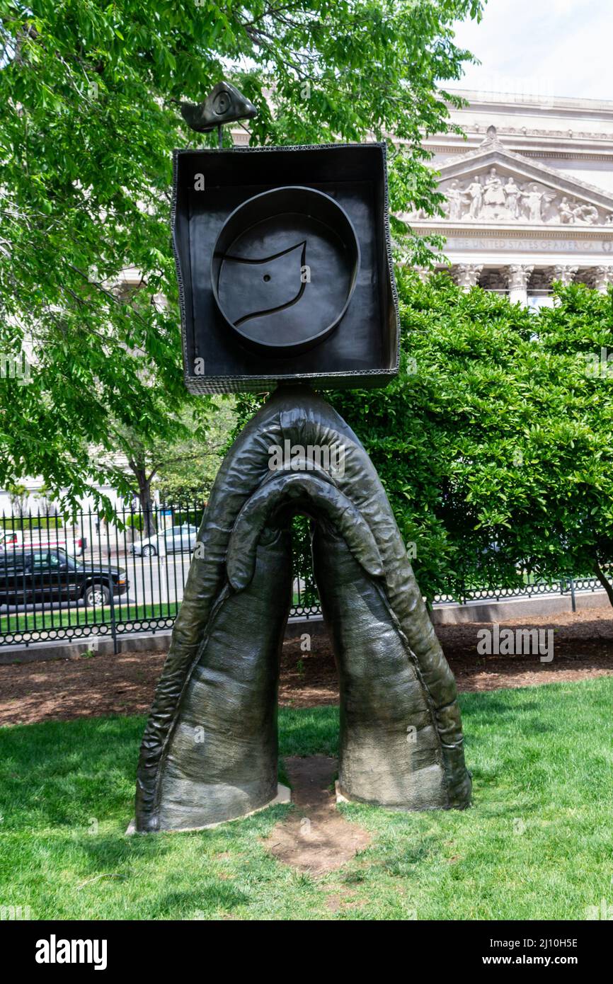 Joan Miro sculpture in The National Gallery of Art, Sculpture Garden ...