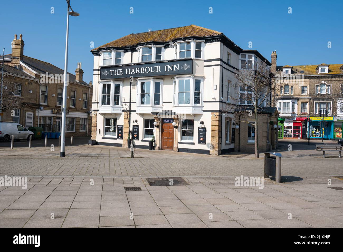 Harbour inn lowestoft hi-res stock photography and images - Alamy