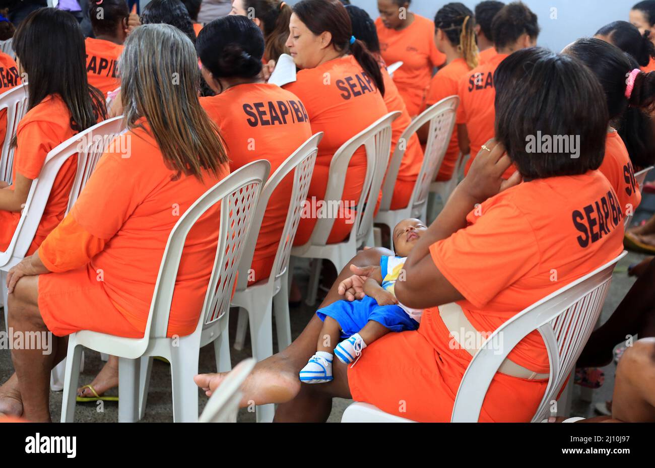 Women in jail uniform hi-res stock photography and images - Alamy