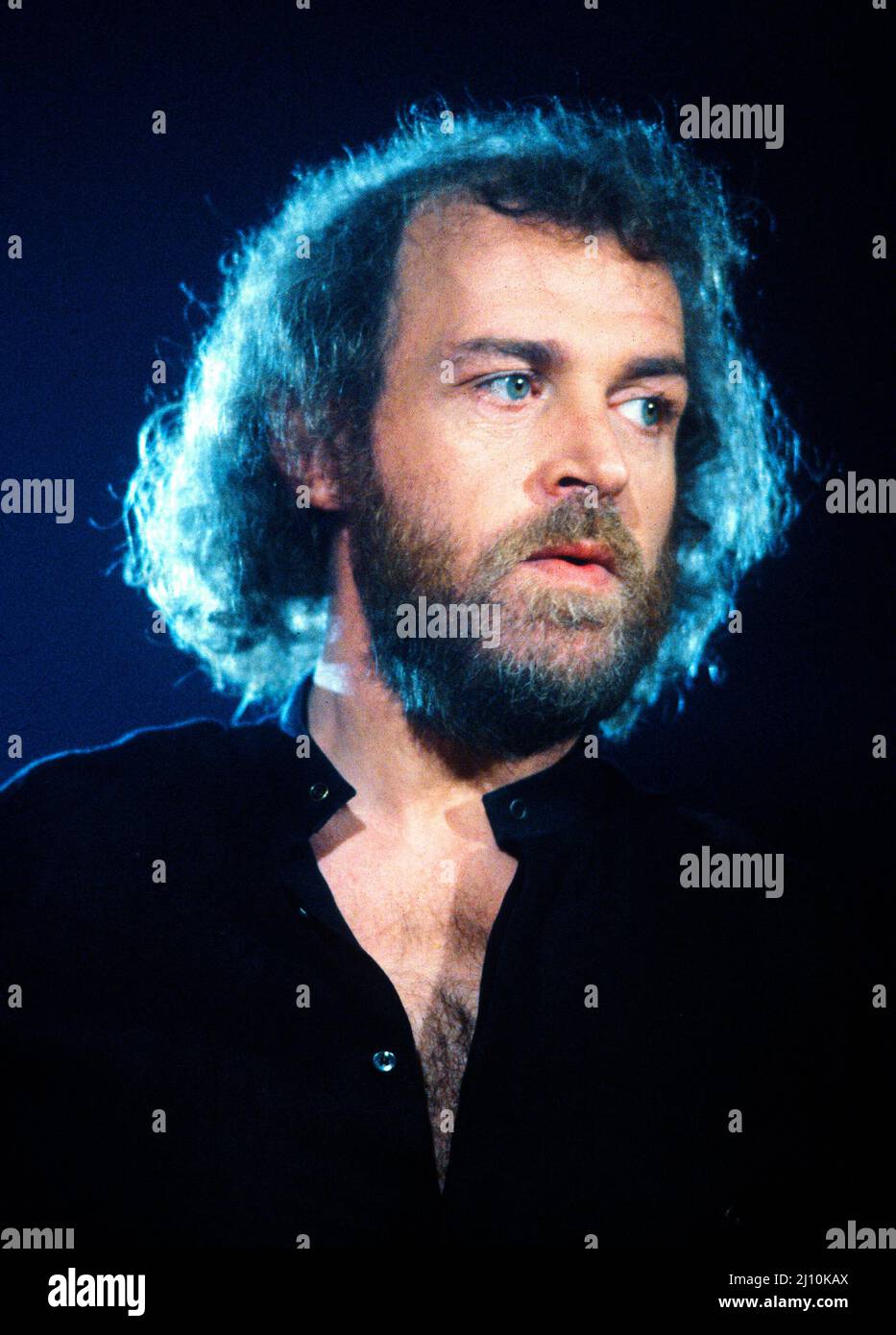 Joe Cocker Performing on Solid Gold in 1983 Credit: Ron Wolfson ...