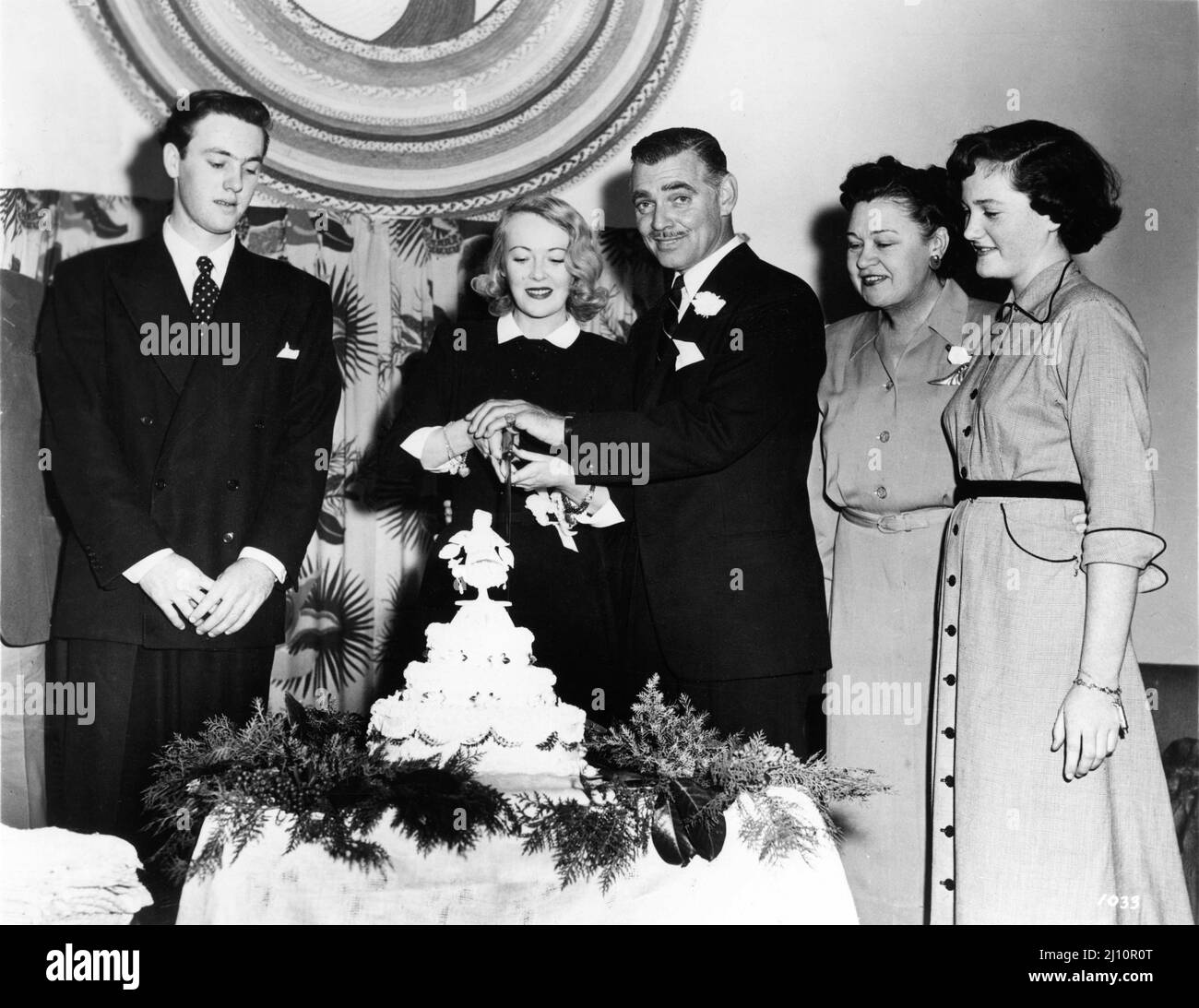 Wedding of CLARK GABLE to his 4th Wife SYLVIA ASHLEY on 20th December ...