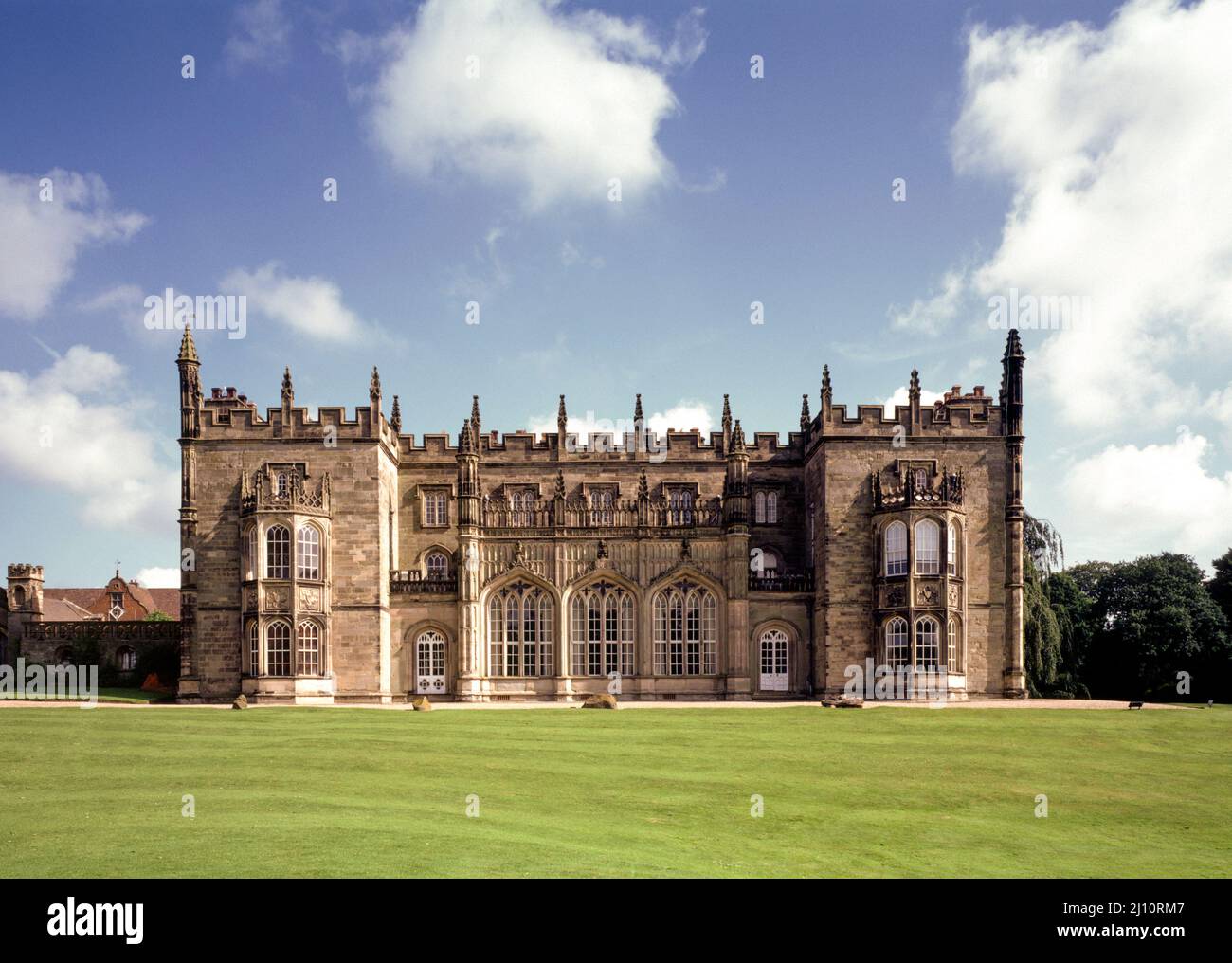 Arbury Hall, Blick von Süden Stock Photo - Alamy