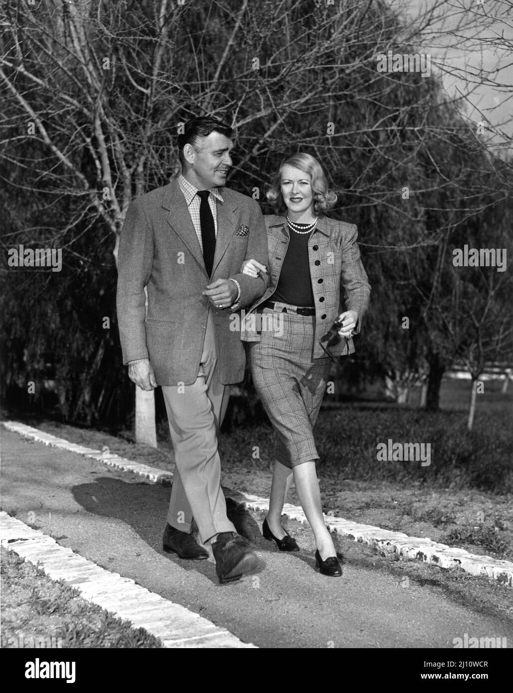 Newlyweds CLARK GABLE and his 4th Wife SYLVIA ASHLEY at Gable's Encino ...