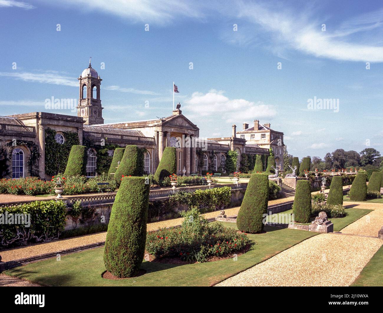 Bowood house garden hi-res stock photography and images - Alamy