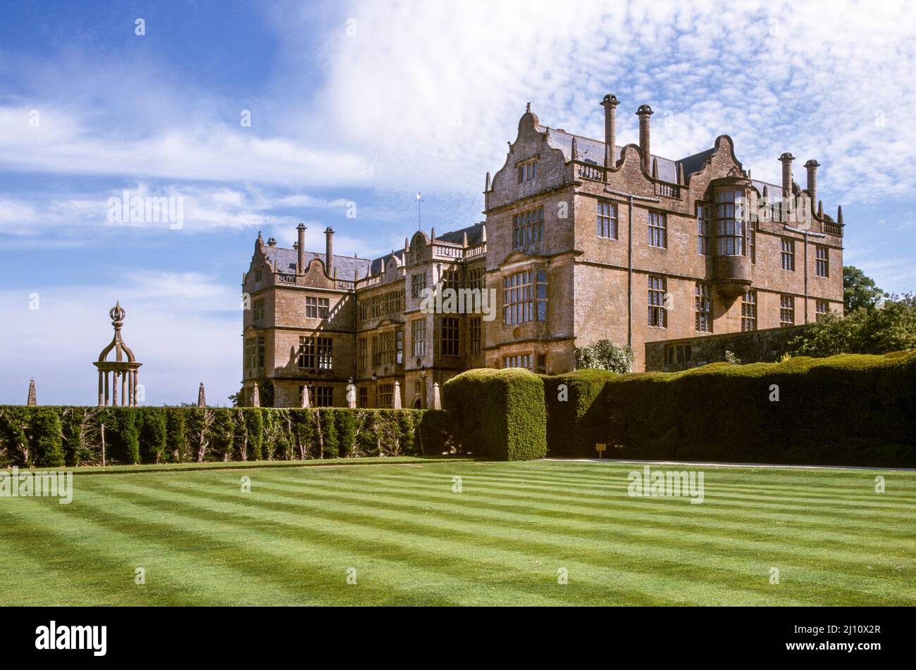 Montacute castle hi-res stock photography and images - Alamy
