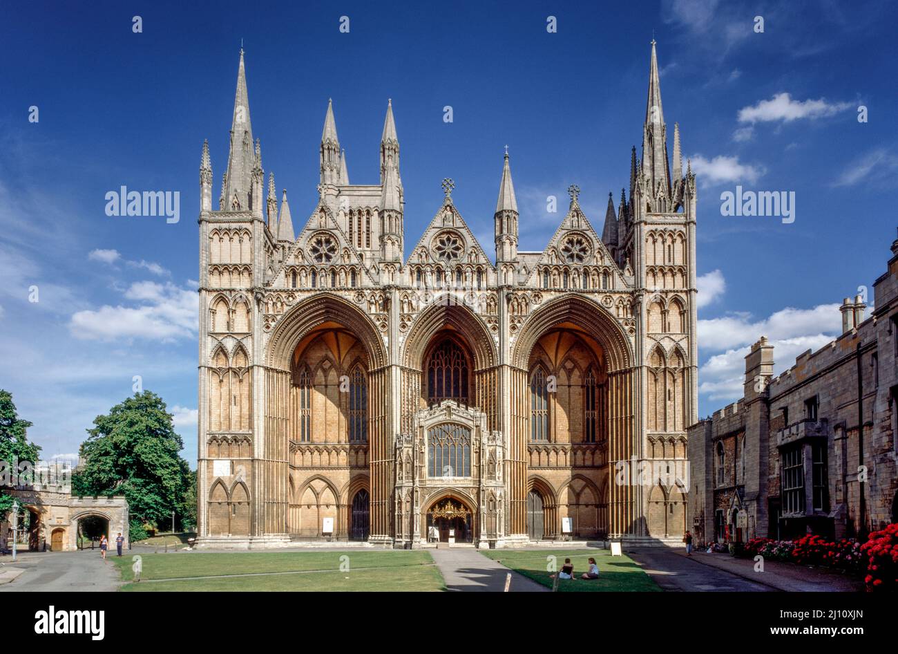 Peterborough, Kathedrale, Westfassade Stock Photo - Alamy