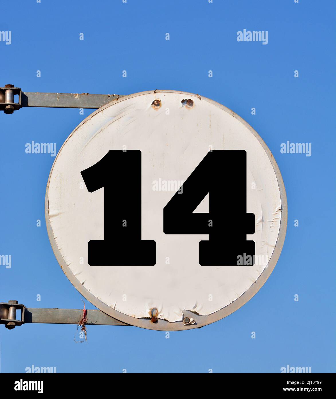 Number 14 in white circle hi-res stock photography and images - Alamy