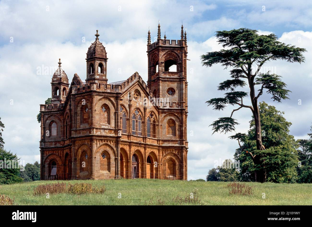17th century gothic revival hi-res stock photography and images - Alamy