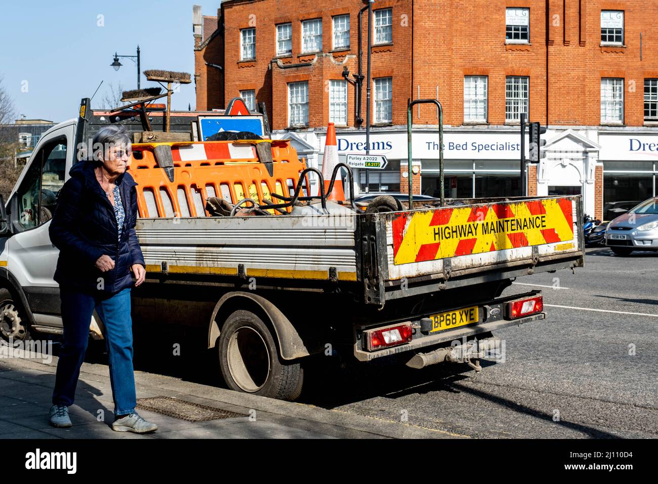 Highway maintenance truck hi-res stock photography and images - Alamy