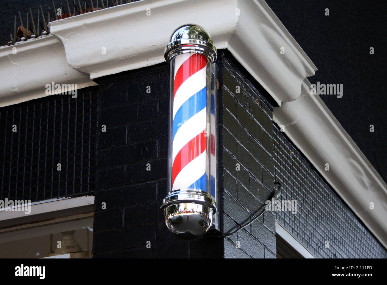 Antique barber sign hi-res stock photography and images - Alamy