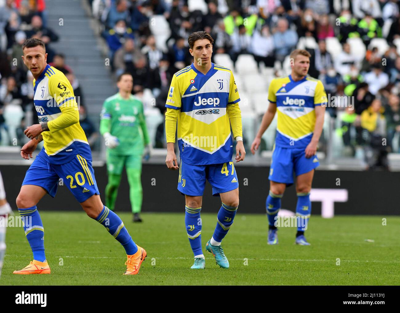 Fabio Miretti of Juventus FC in action during the Serie A 2021/22 match ...