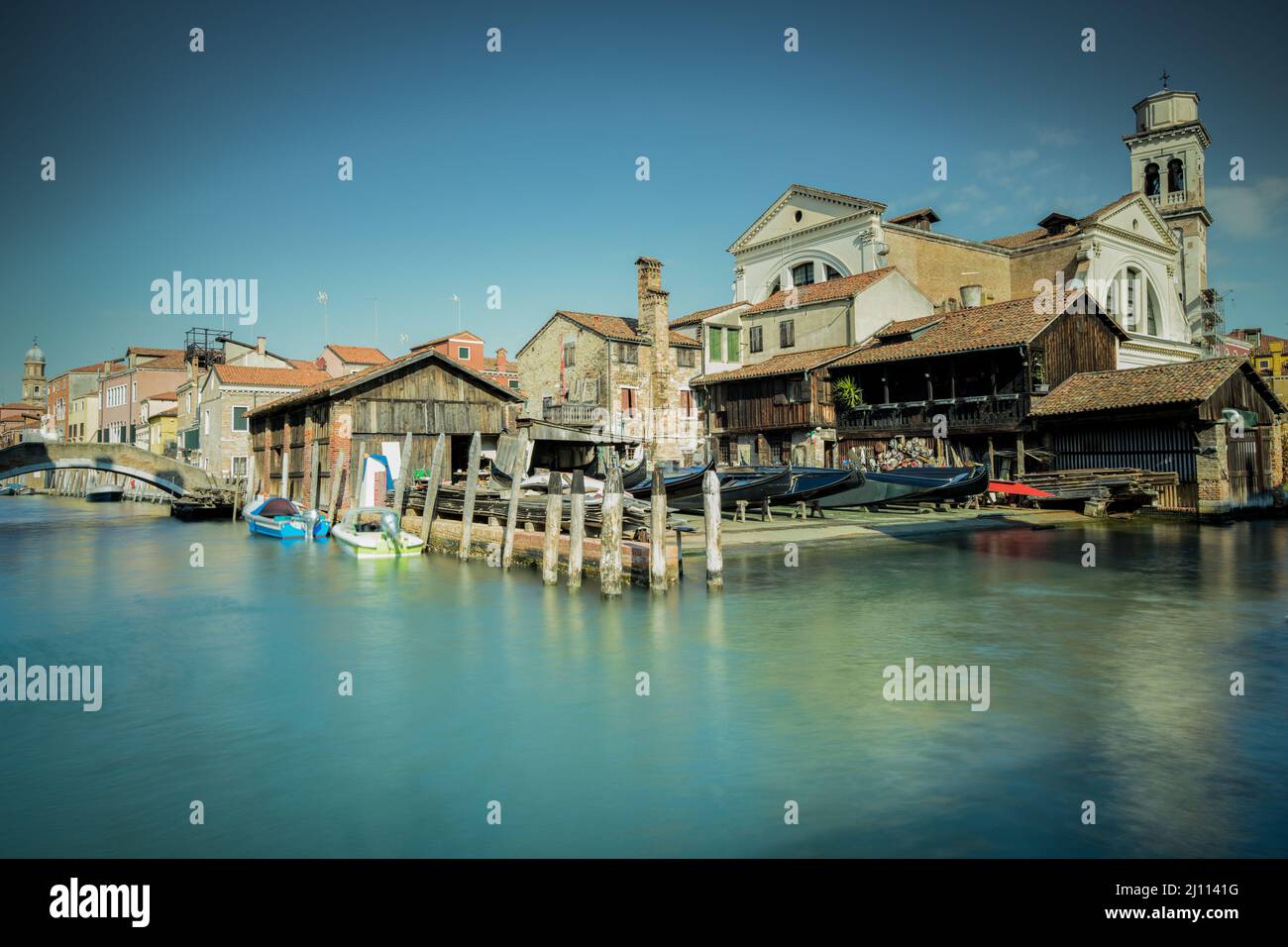 17th century boatyard hi-res stock photography and images - Alamy