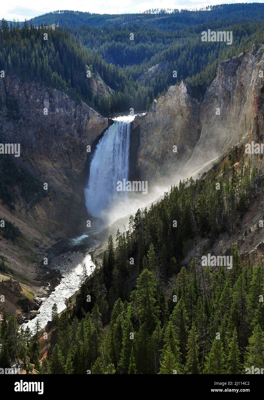Tourism travel nature scenic landscape waterfalls yellowstone river ...