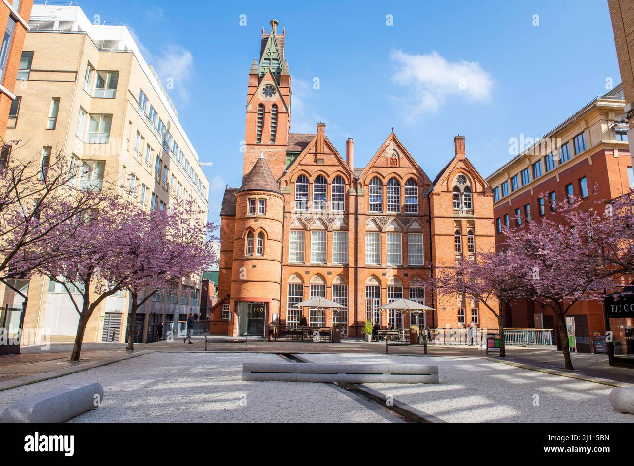 Spring in Oozells Square, Birmingham England UK Stock Photo - Alamy