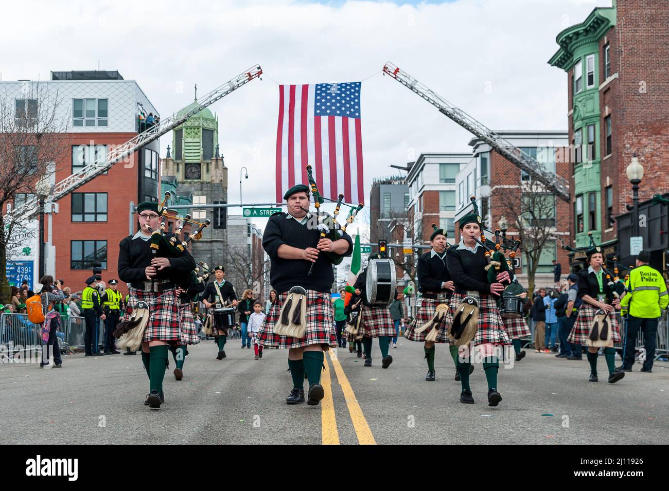 Colonial marching band hi-res stock photography and images - Alamy