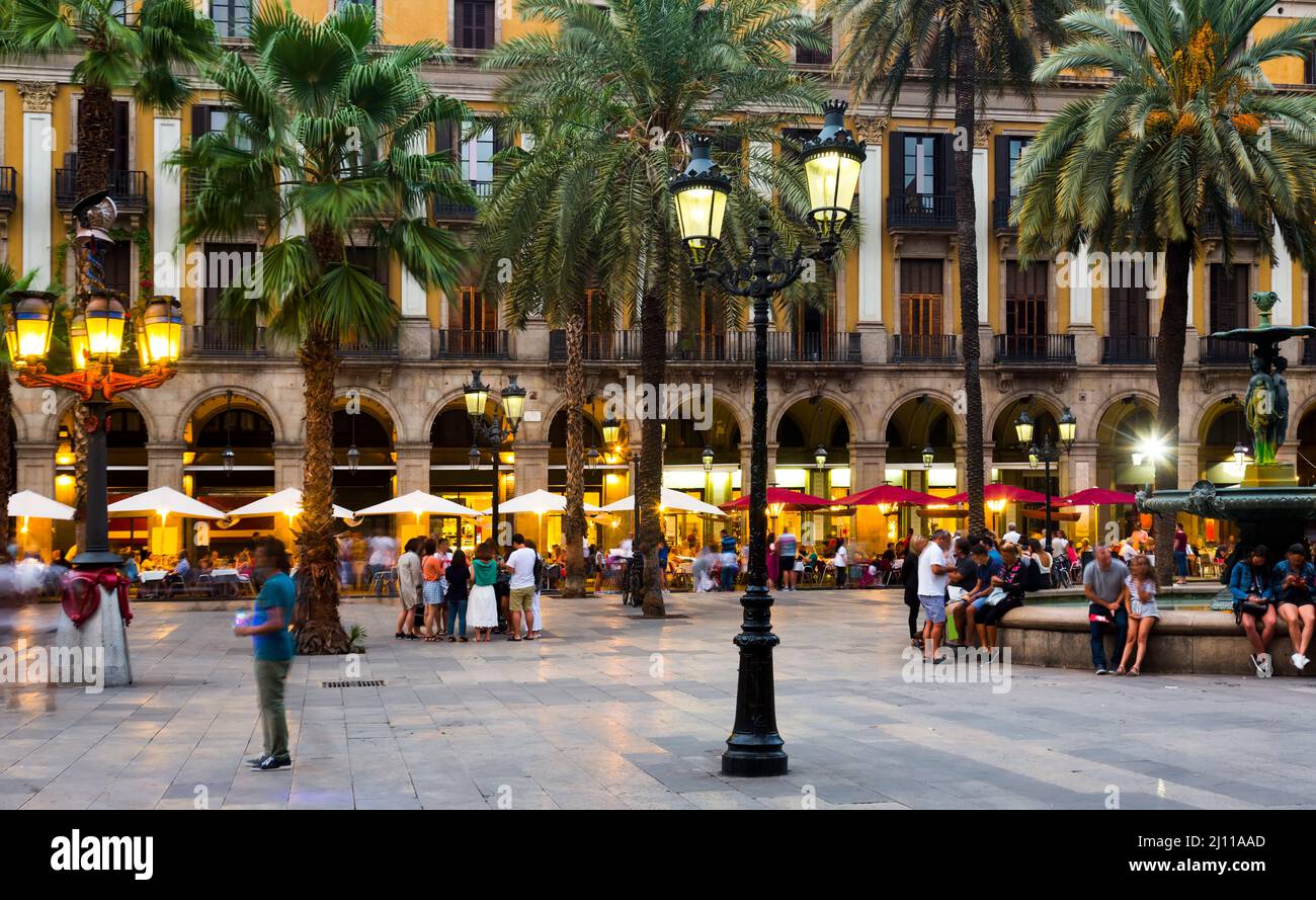 Placa Reial in Barcelona, Spain Stock Photo - Alamy