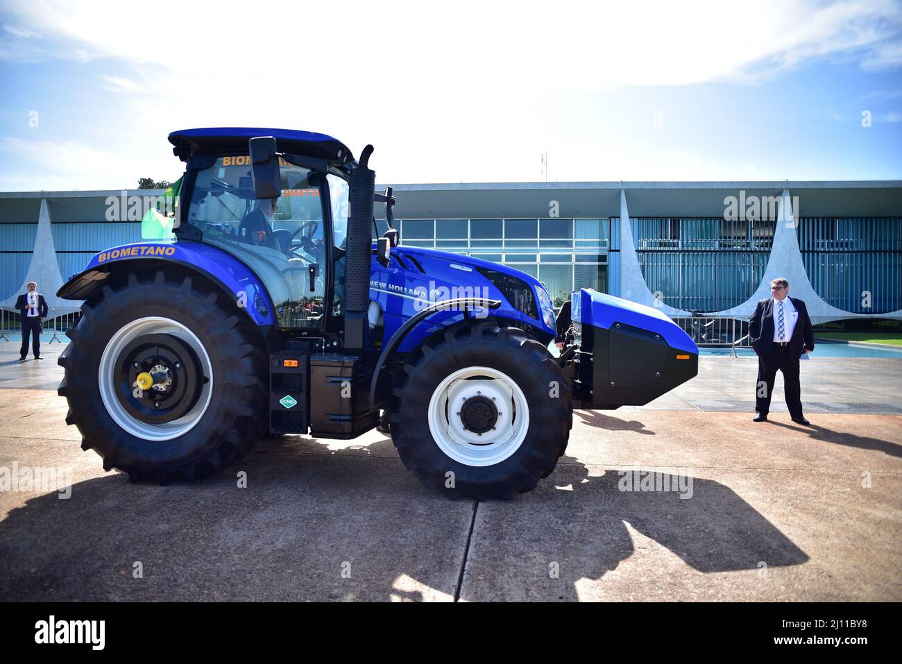 Biomethane fuel in vehicles hi-res stock photography and images - Alamy