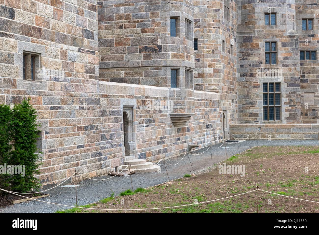 Castle drogo devon architecture hi-res stock photography and images - Alamy