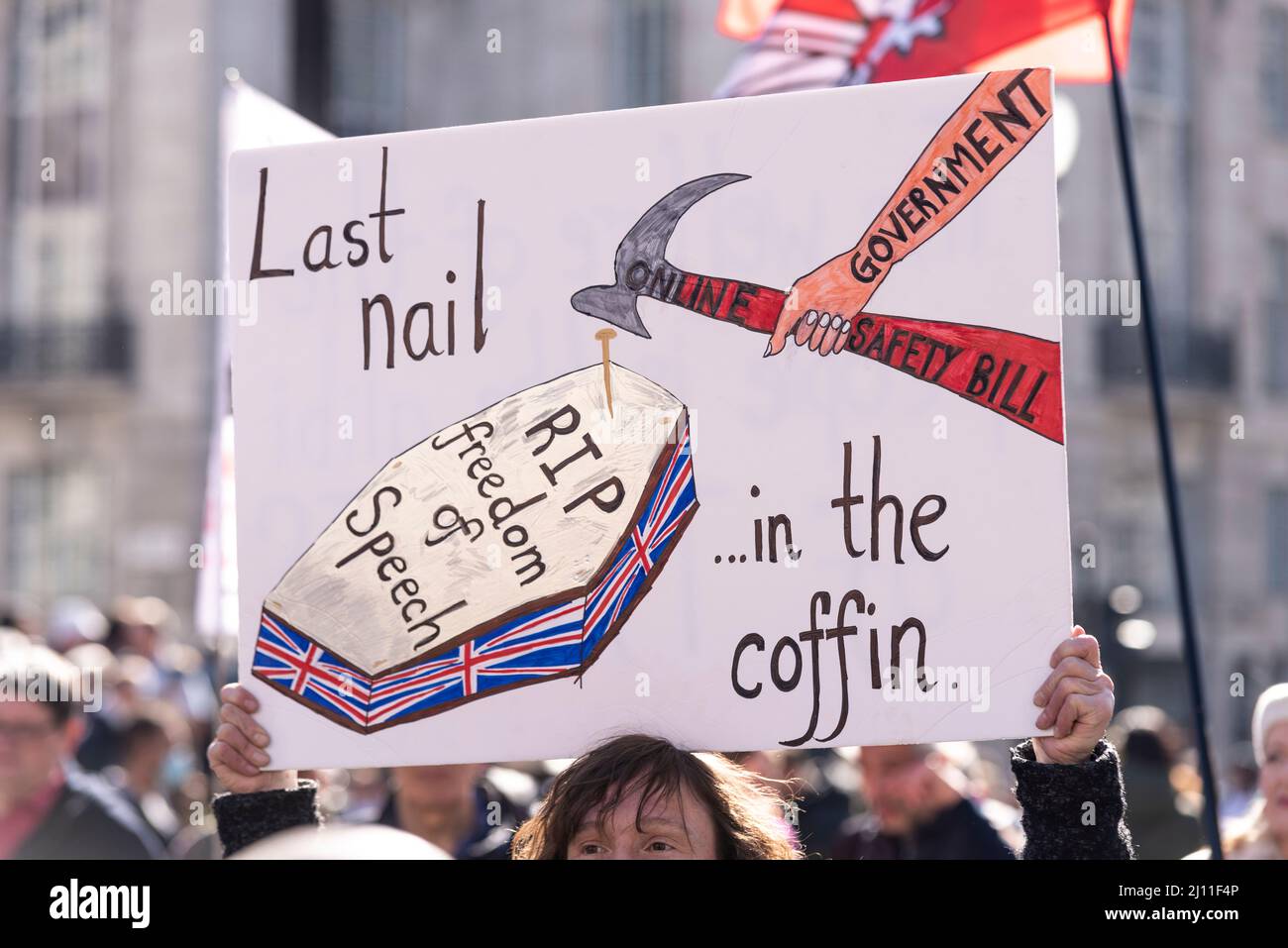 Online safety hi-res stock photography and images - Alamy