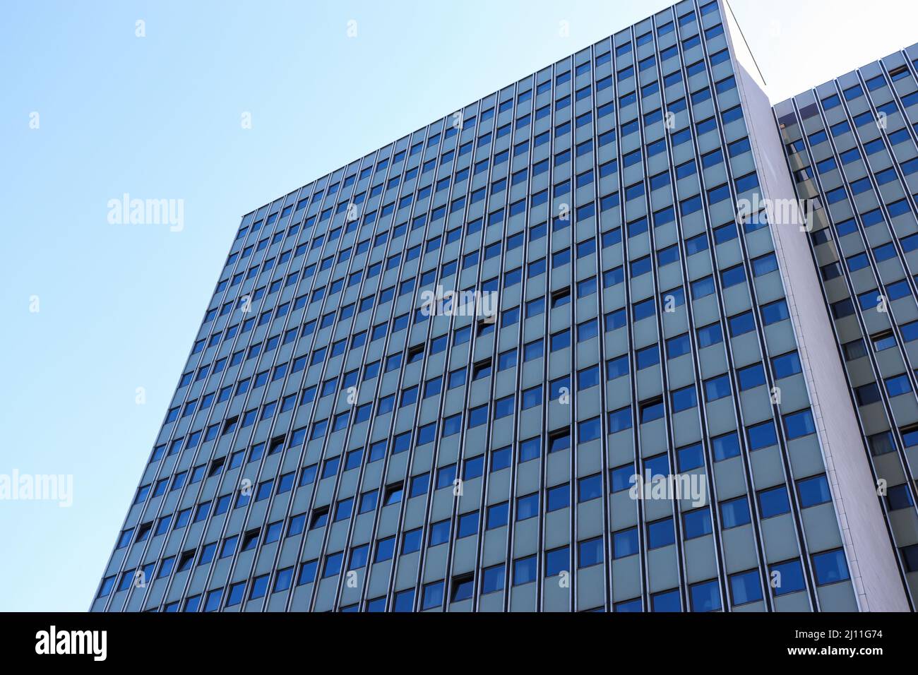 Multi windows many windows hi-res stock photography and images - Alamy