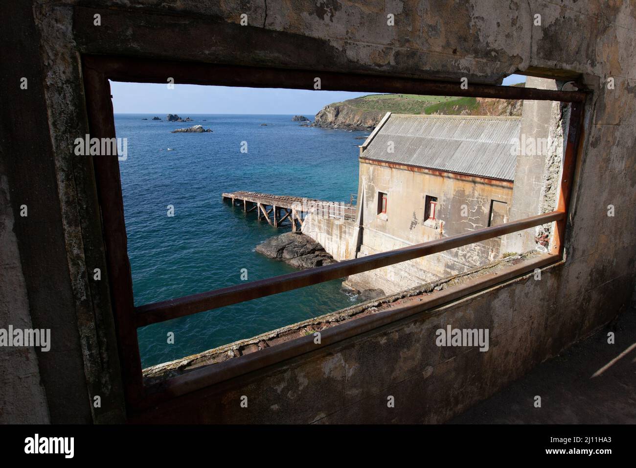 Old Polpeor Cove Lifeboat station at Lizard Point, Cornwall Stock Photo ...