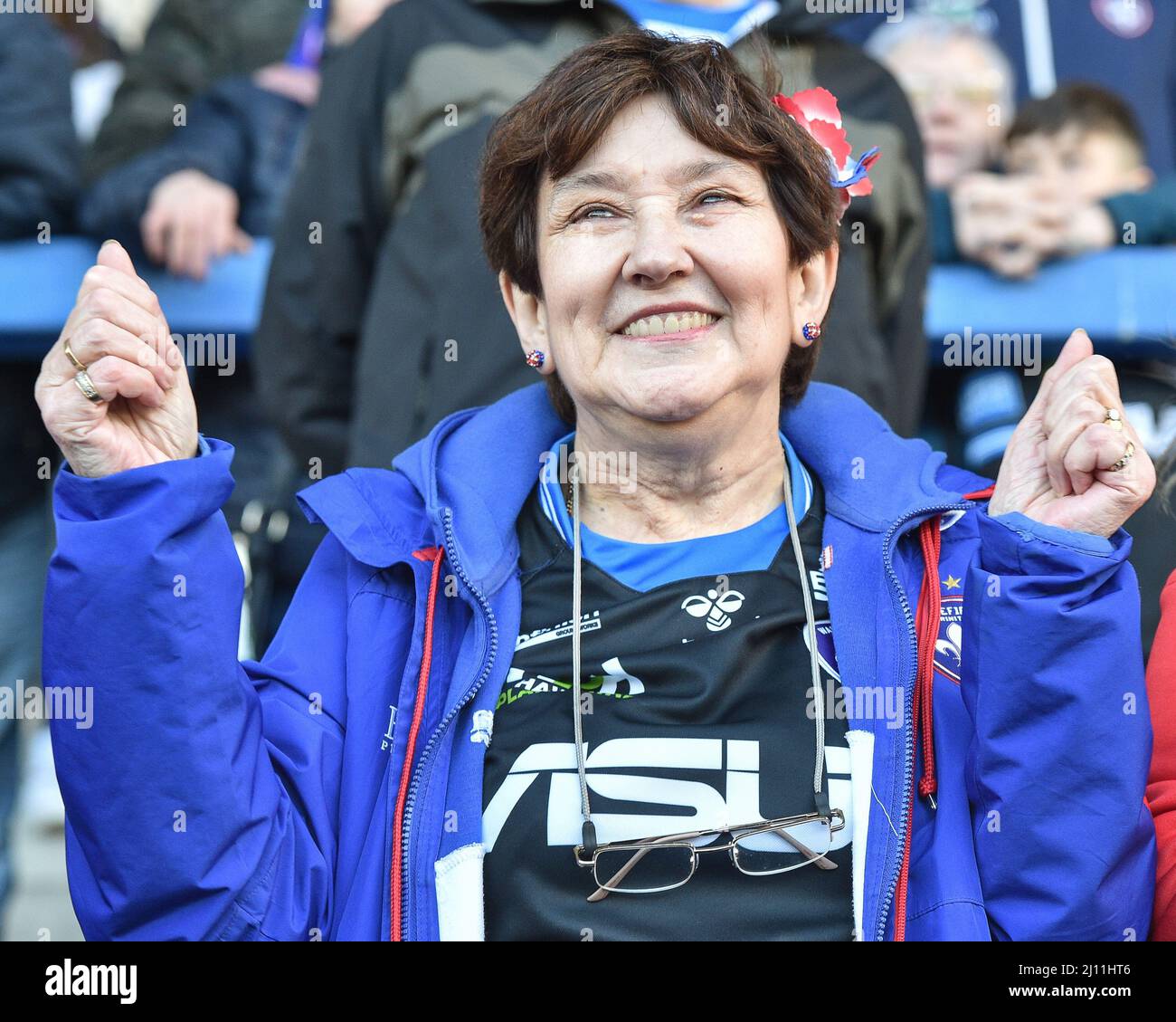 Wakefield trinity fans hi-res stock photography and images - Alamy