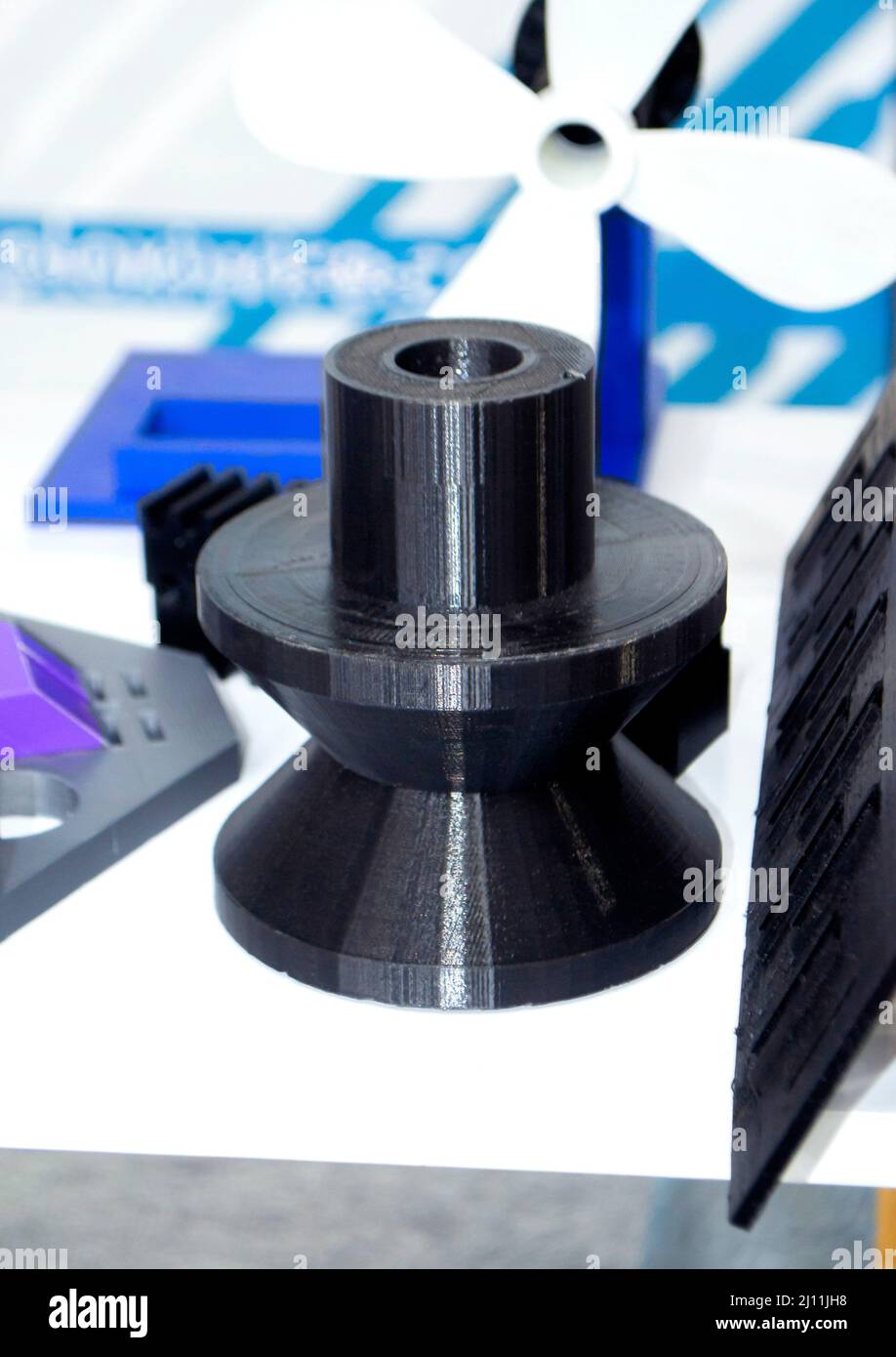 Objects made by 3d printer hi-res stock photography and images - Alamy