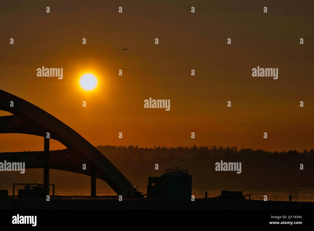 South from floating bridge hi-res stock photography and images - Alamy