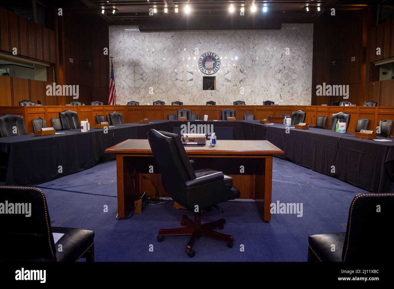 Washington district court judge room hi-res stock photography and ...