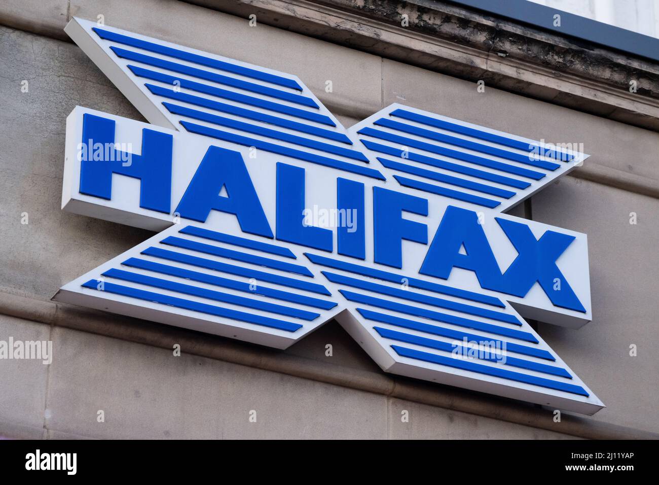 Halifax bank 2022 hi-res stock photography and images - Alamy