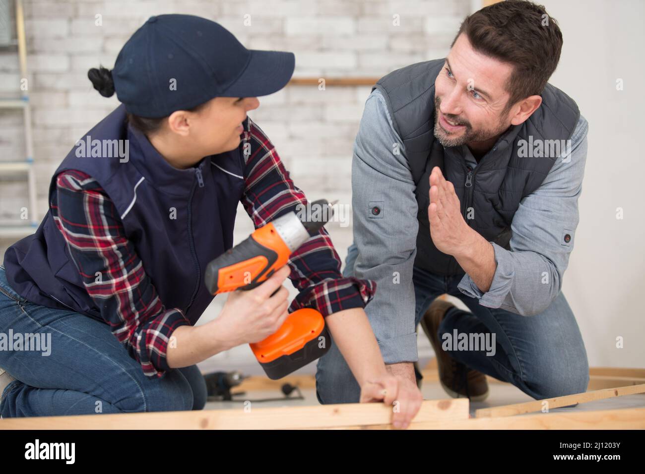 Construction labor couple hi-res stock photography and images - Alamy