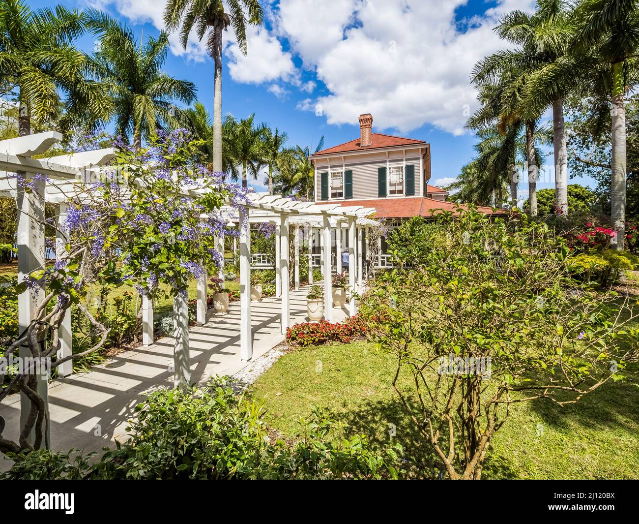Thomas Edisons Seminole Lodge at the Edison and Ford Winter Estates in ...