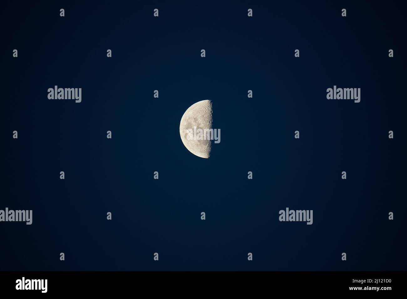 Moon, seen from South Island, New Zealand Stock Photo - Alamy