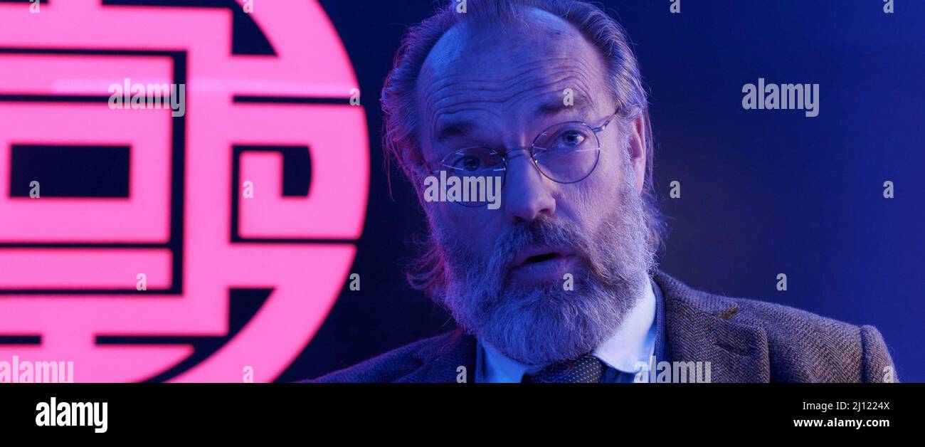 EXPIRED, (aka LOVELAND), Hugo Weaving, 2022. © Lionsgate / Courtesy ...