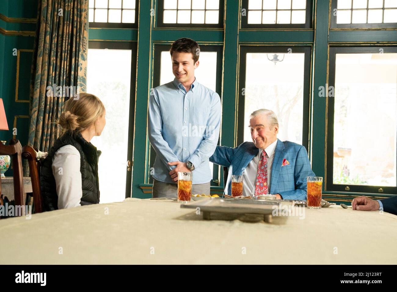 THE DROPOUT, from left: Amanda Seyfried as Elizabeth Holmes, Dylan ...