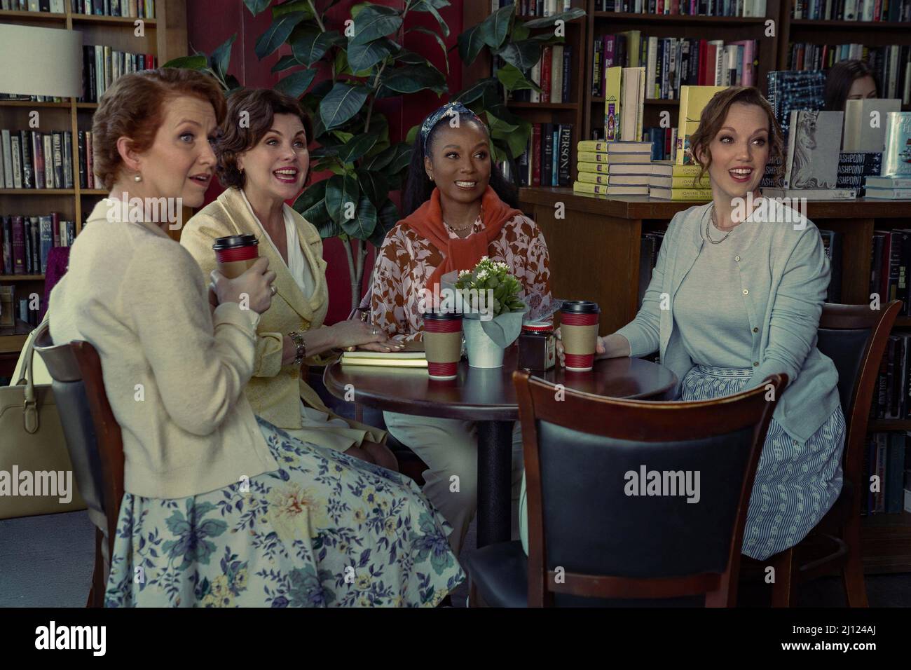 SHINING VALE, from left: Deb Hiett, Sherilyn Fenn, Eva La Dare, Beth ...
