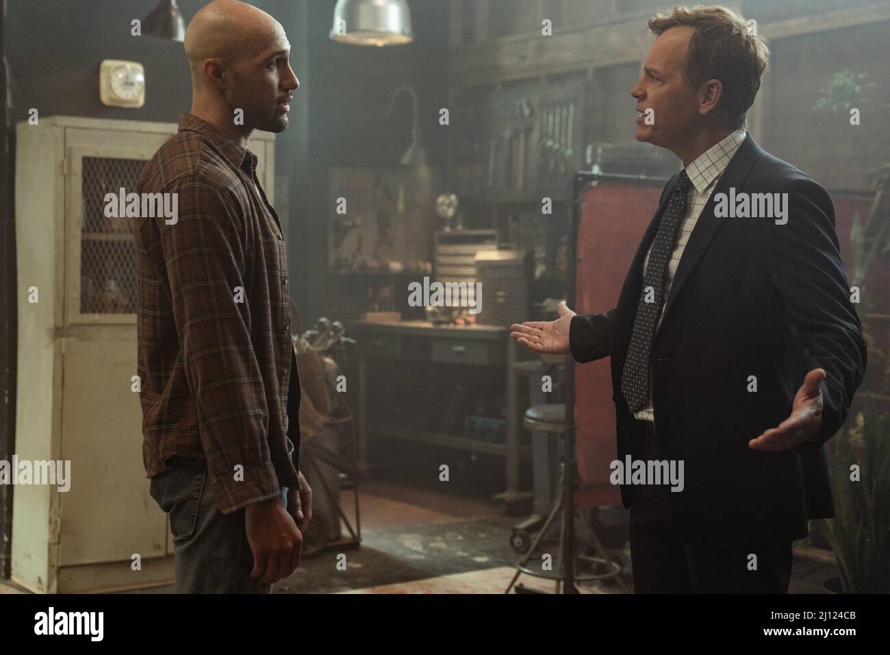 SHINING VALE, from left: Jonathan Higginbotham, Greg Kinnear, Chapter ...