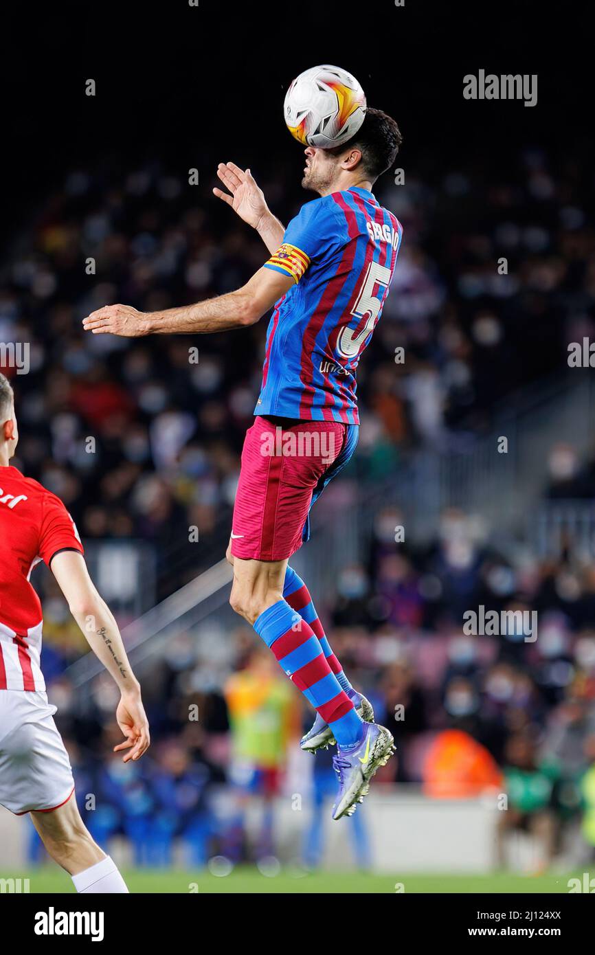 BARCELONA - FEB 27: Sergio Busquets in action during the La Liga match between FC Barcelona and ...