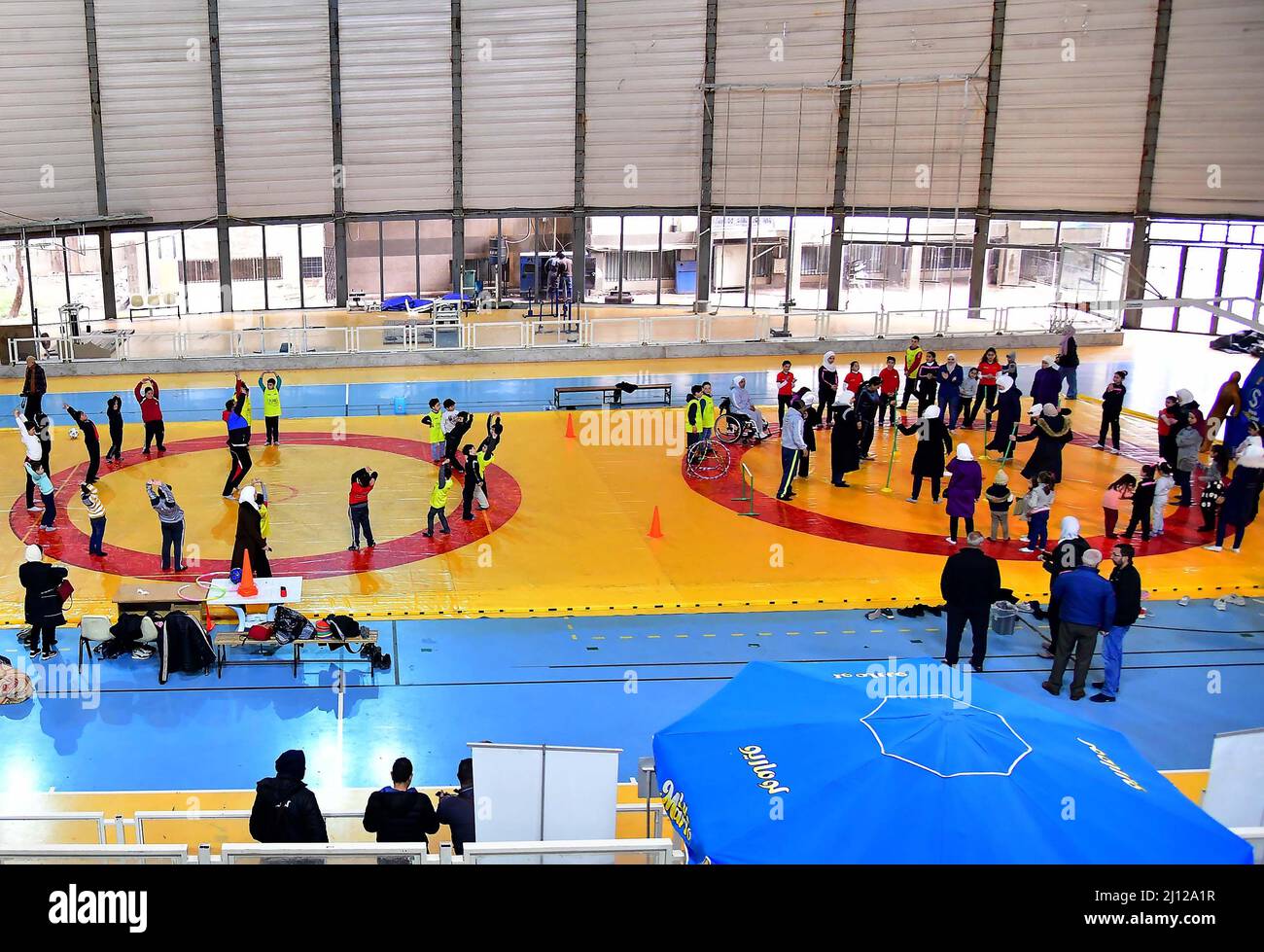 Interactive sports hi-res stock photography and images - Alamy