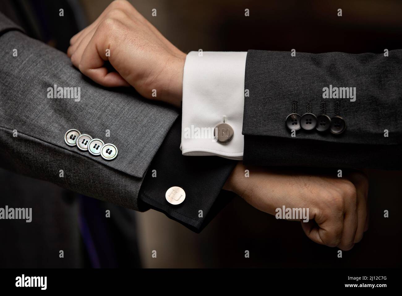 Working links hi-res stock photography and images - Alamy