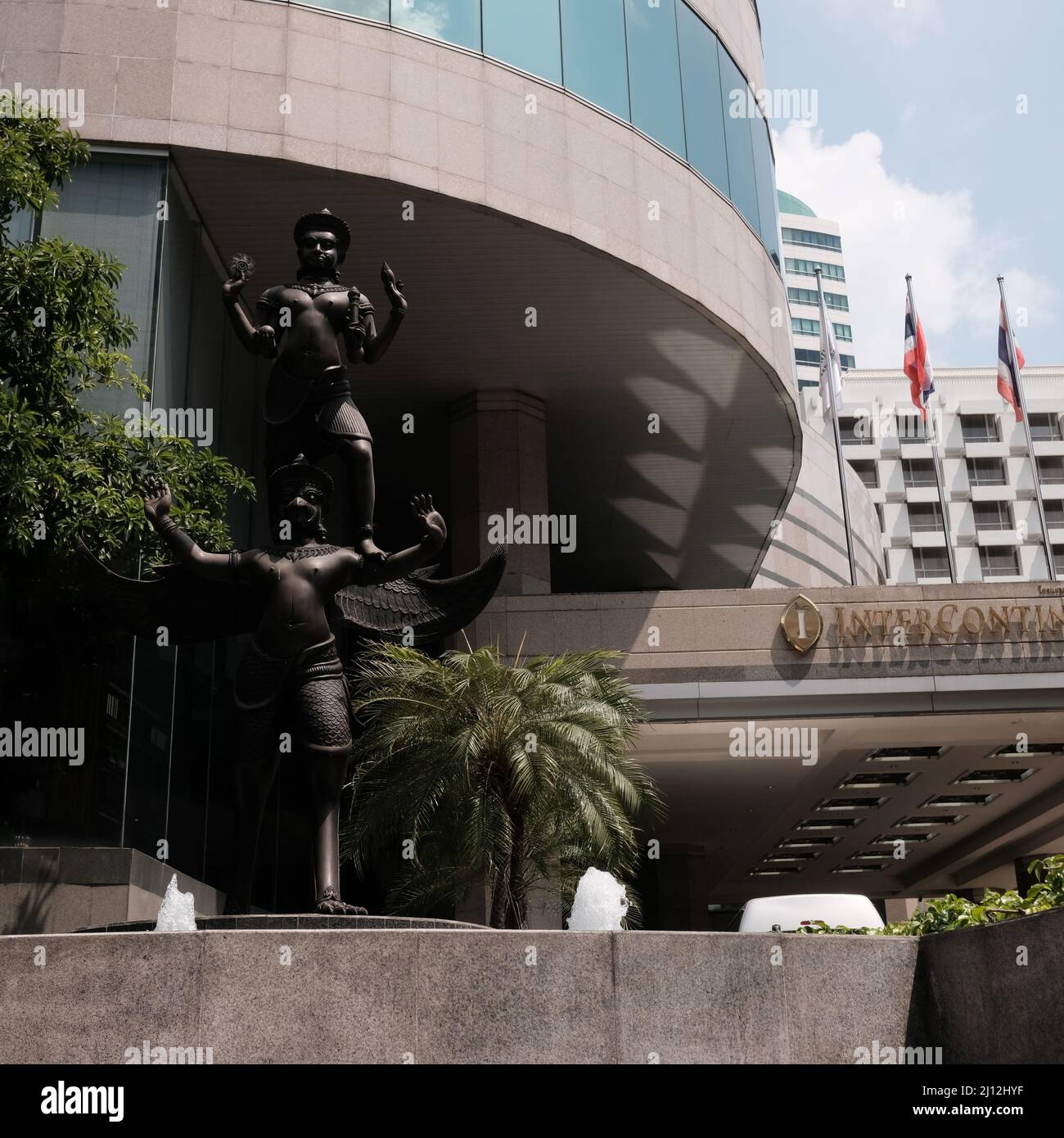 Ratchaprasong junction hi-res stock photography and images - Alamy