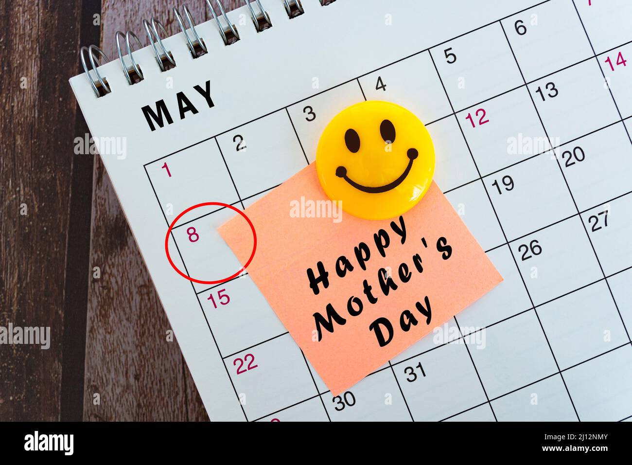 Happy mothers day sticky note hi-res stock photography and images - Alamy